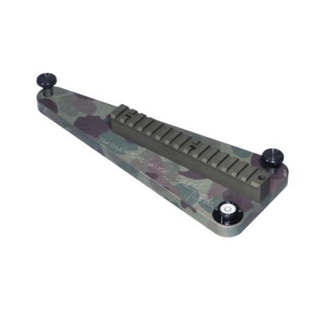 DEAD LEVEL RETICLE LEVELING DEVICE